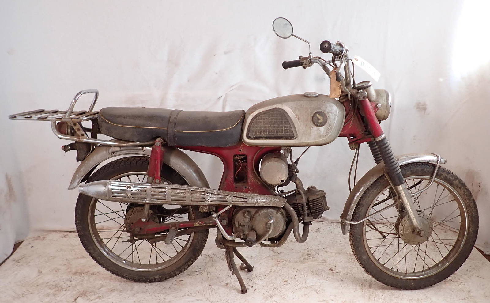 Honda 90 Motorcycle Auction