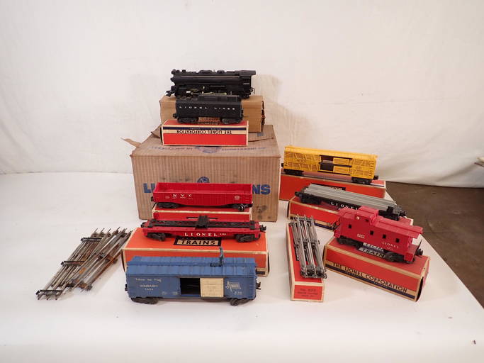 Lionel Train Set W/ 2065 Locomotive
