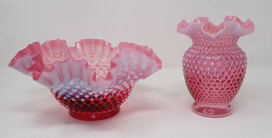 A 1975 Fenton Bittersweet Vase With Hanging Hearts