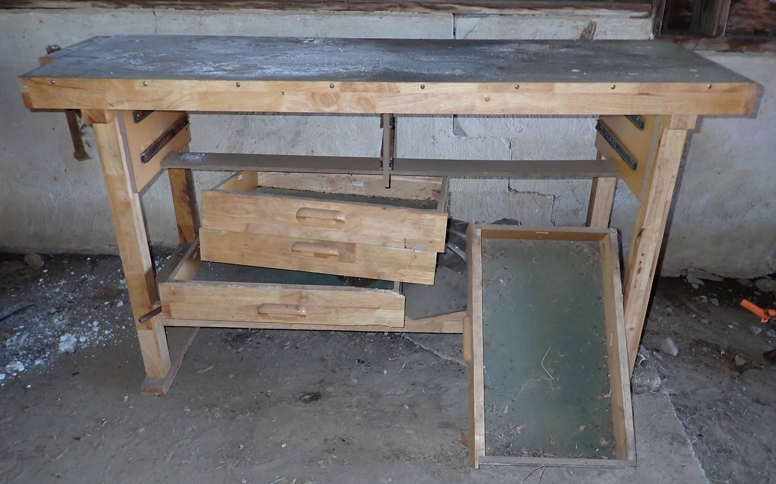 Carpenters Workbench Auction