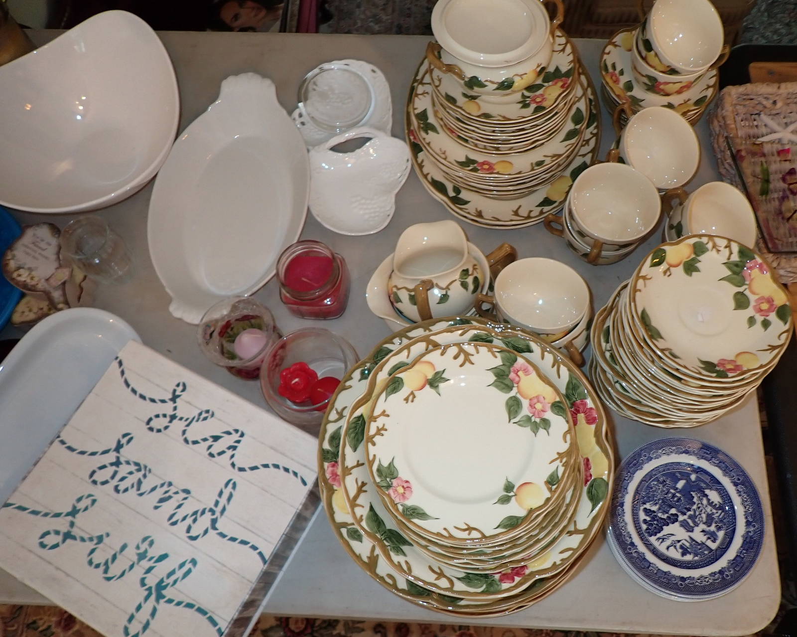 Table & Floor Contents Auction
