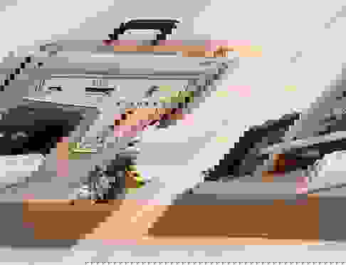 Singer Model 237 Sewing Machine Auction