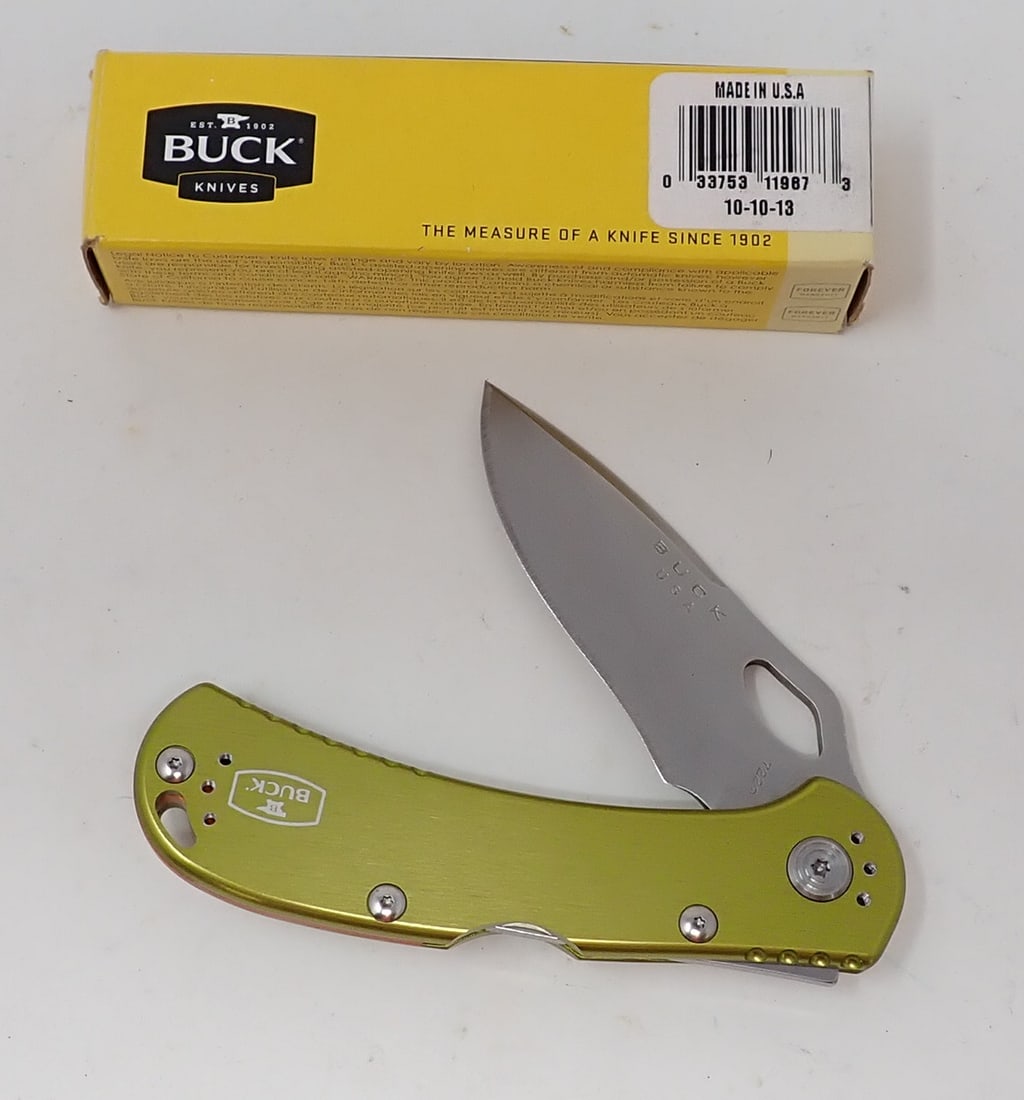Buck 722 Spitfire Knife Auction