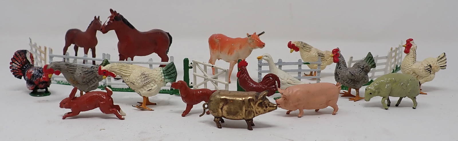 Lead Farm Animals & Fence W/ Gate Auction