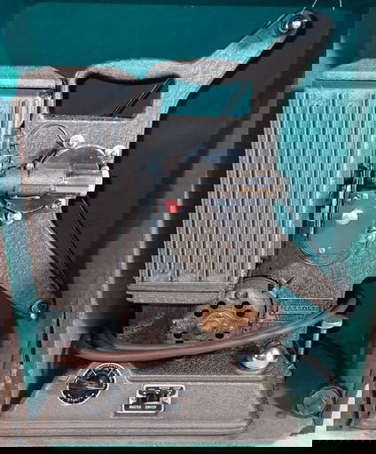 Keystone R 8 Bell & Howell 273 Movie Projectors