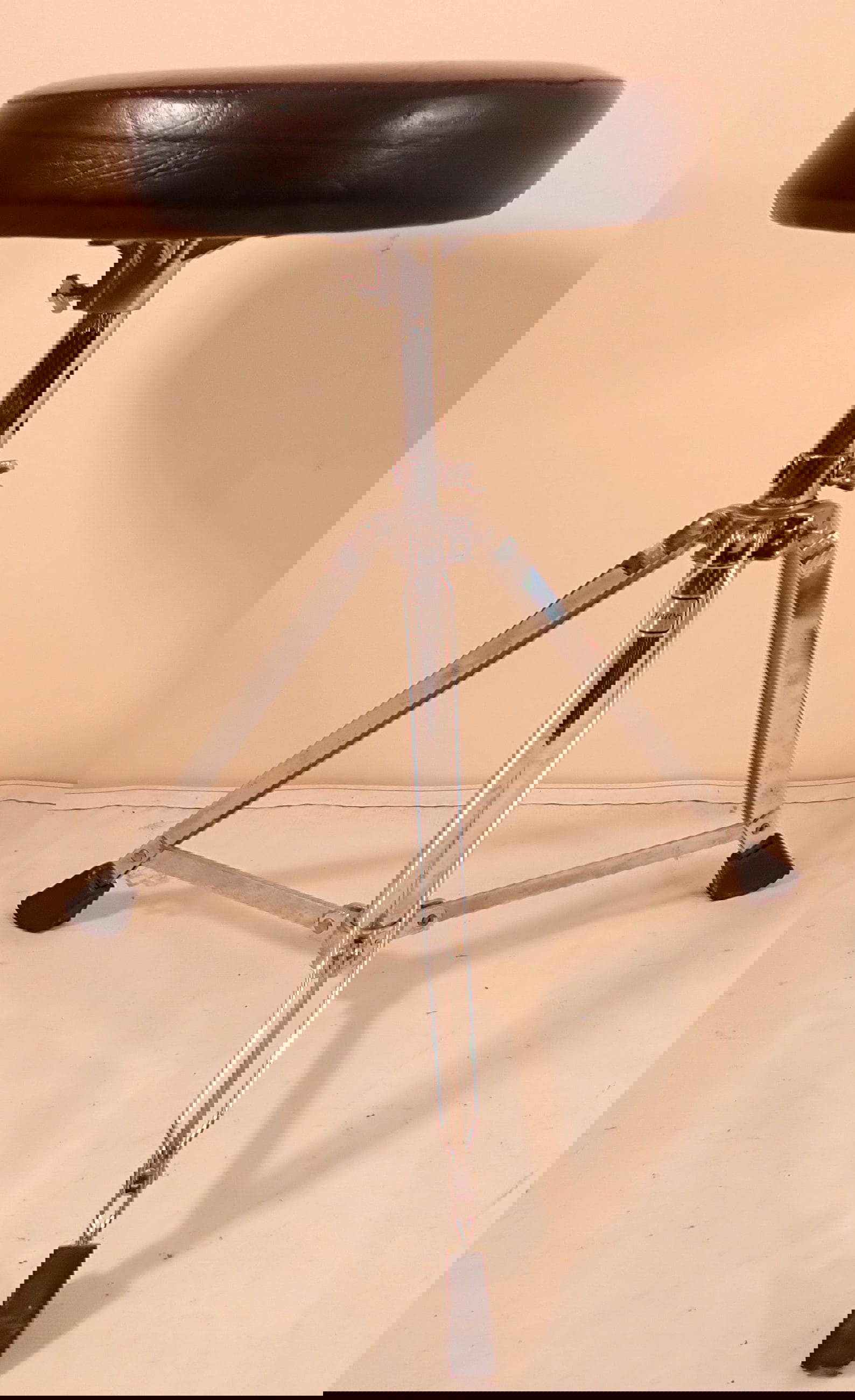 Rogers R360 Musicians Stool Auction