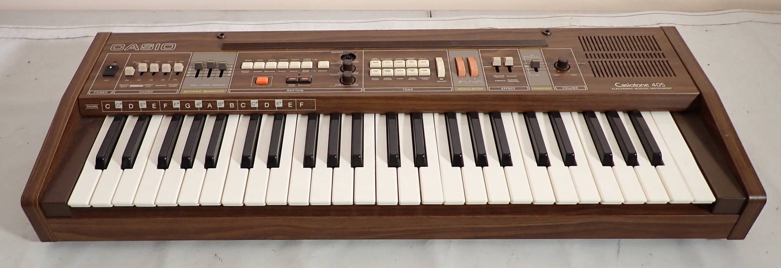 Casio Casiotone 405 Keyboard Synthesizer Auction