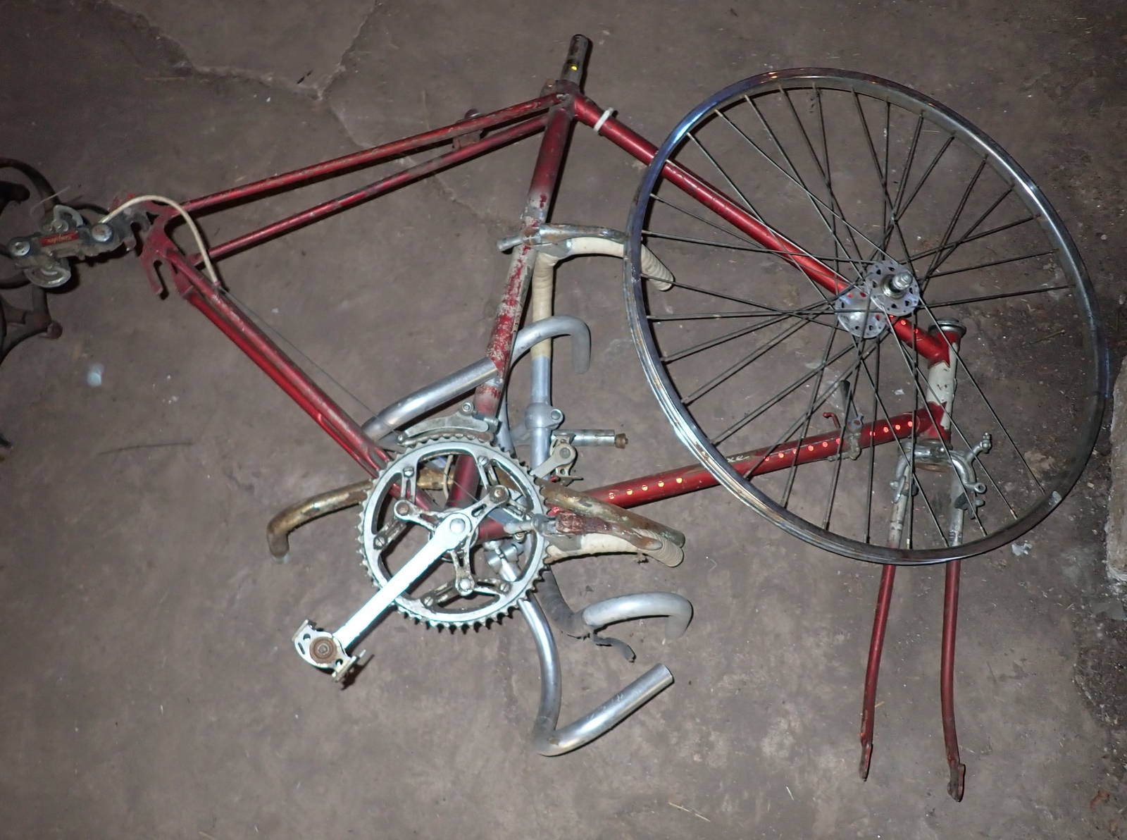 Rixe Bicycle Parts Auction