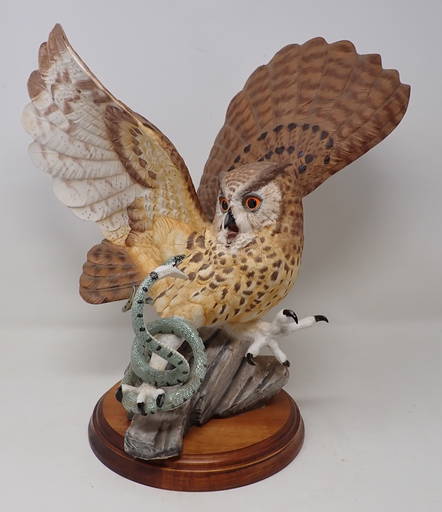 Franklin Mint Eagle Owl W/ Snake George Mcmonigle