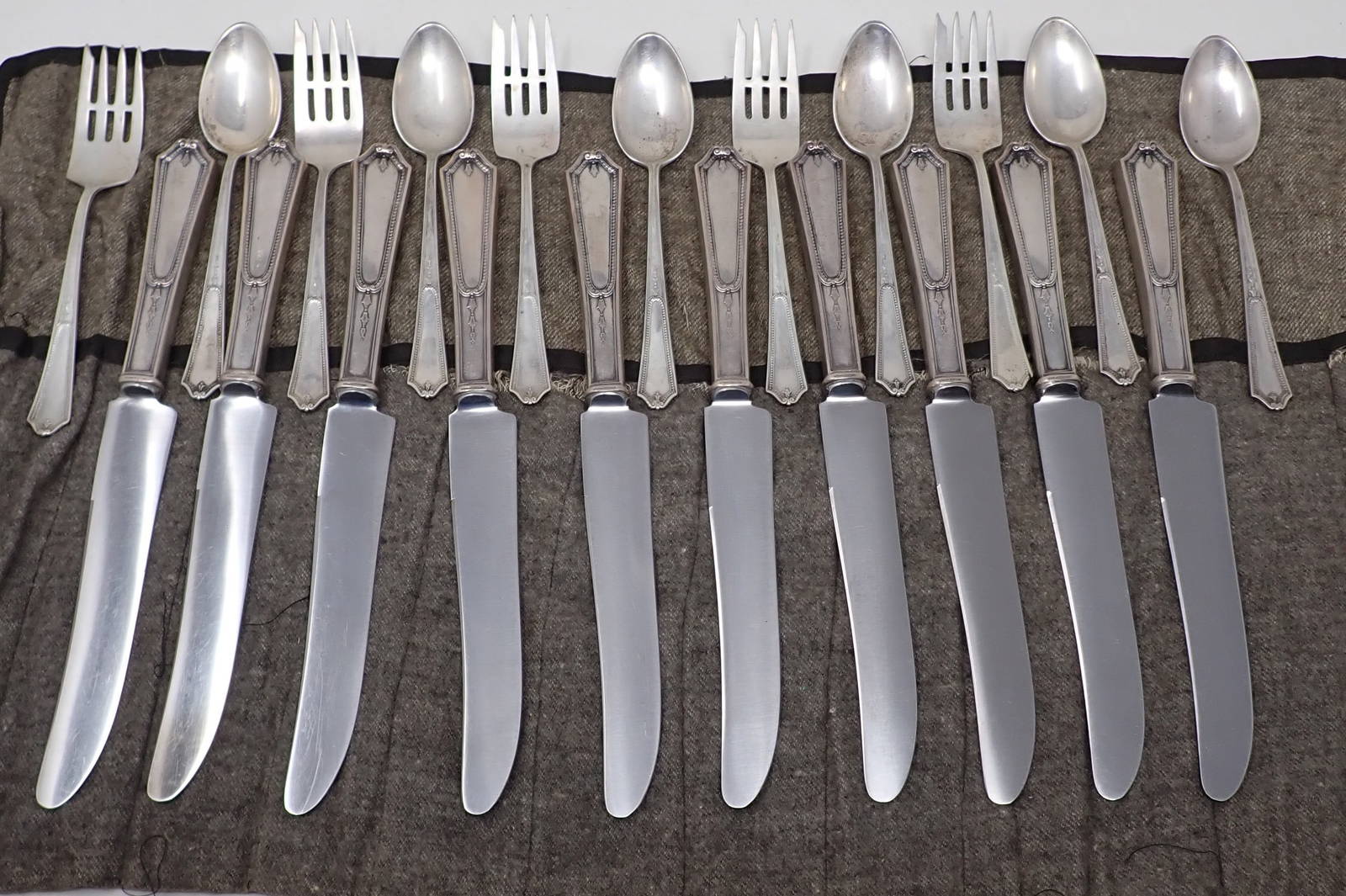 Sterling Silver Flatware Auction