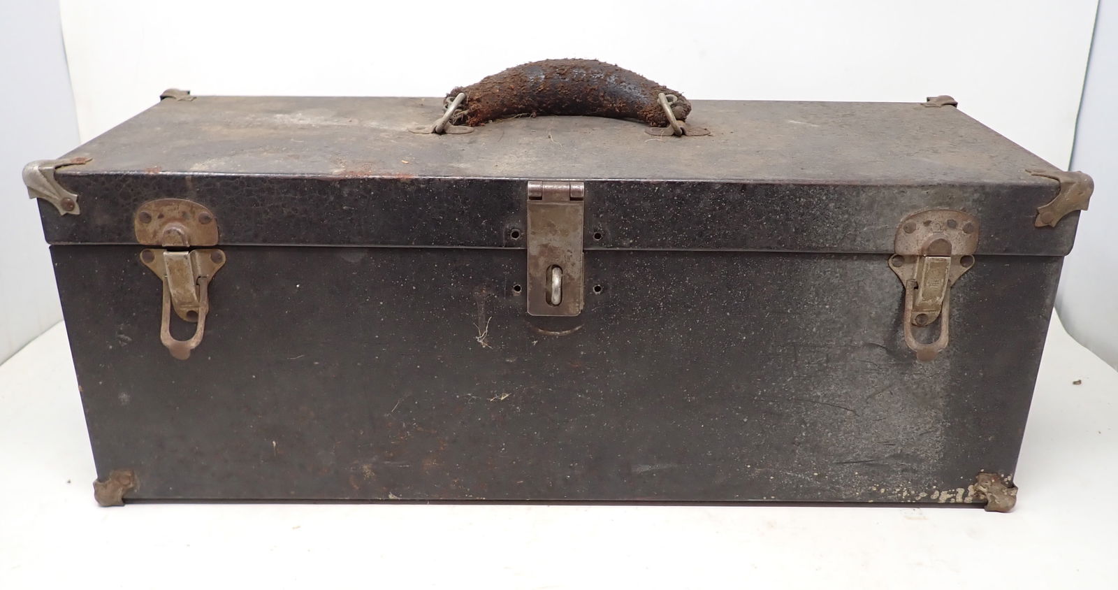 Vintage S-k Tool Box W/ Machinist Tools Auction