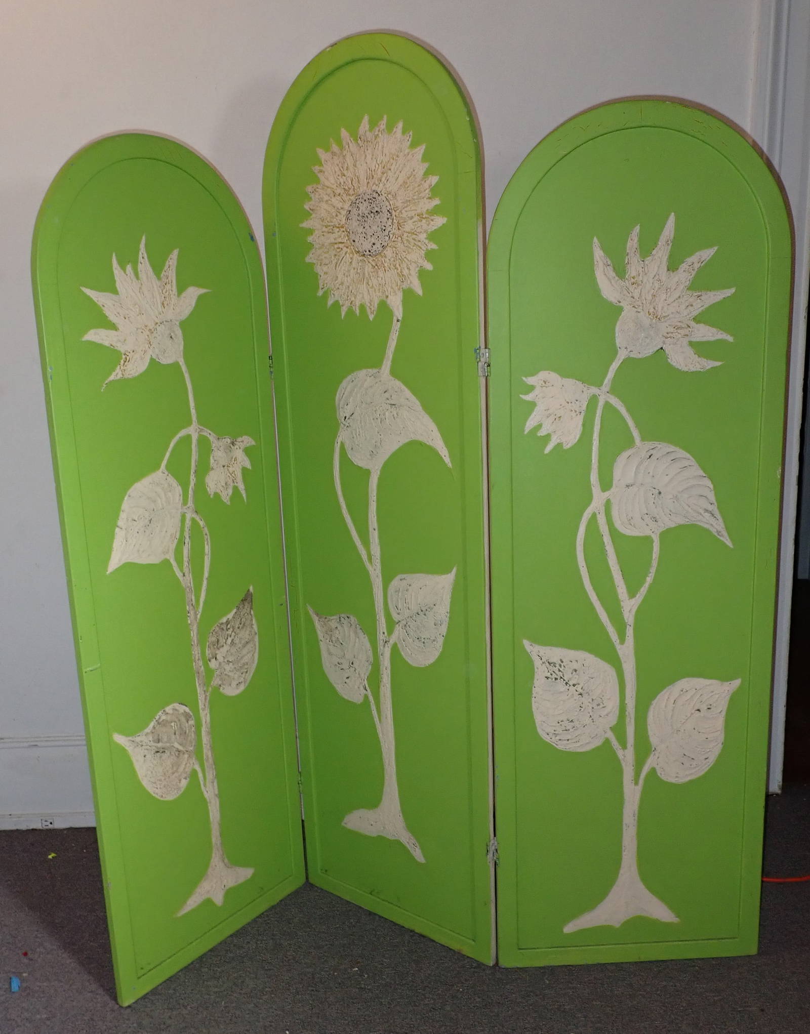 Sunflower Room Divider Auction