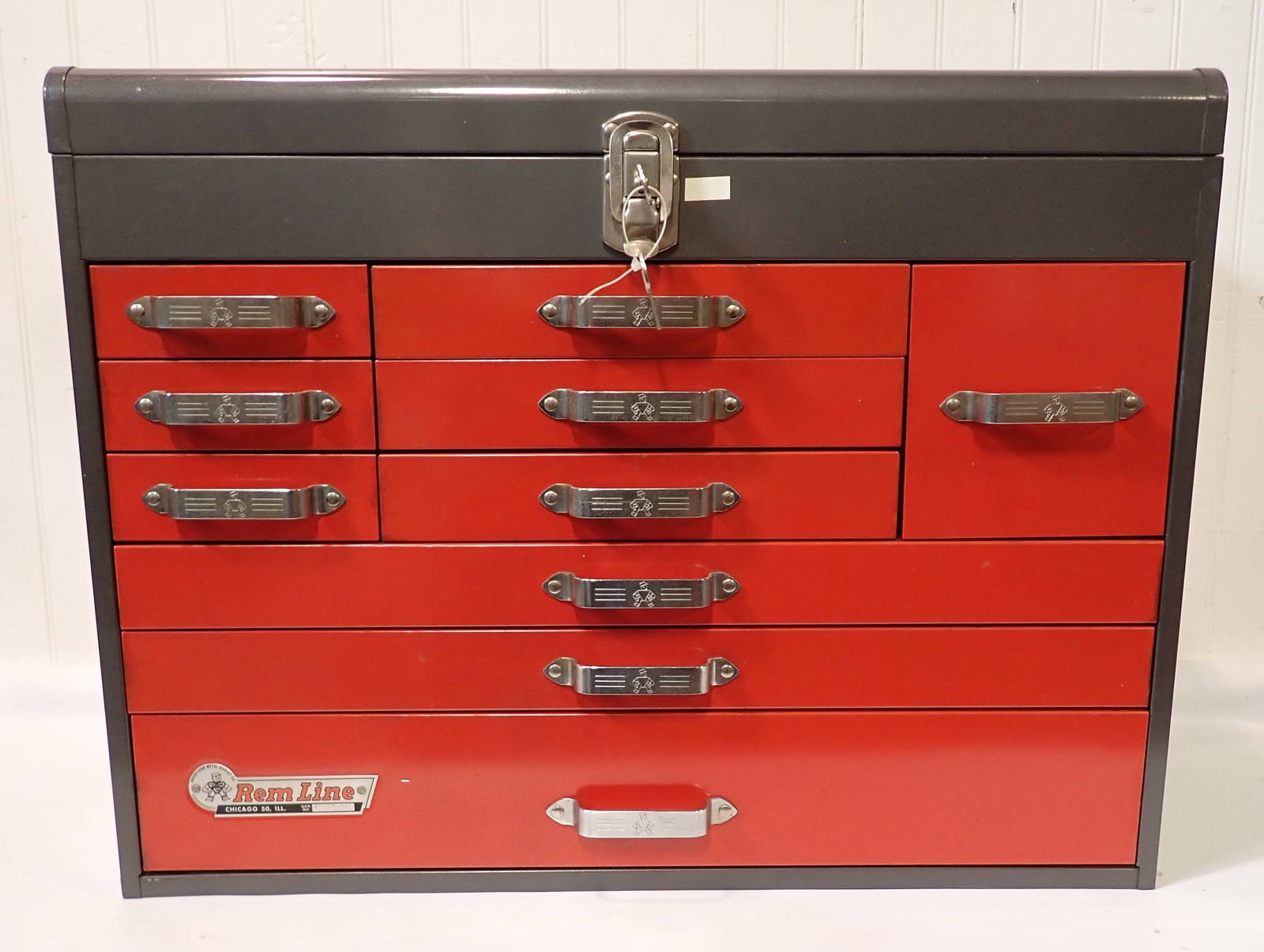 10 Drawer Rem Line Tool Box / Chest Auction