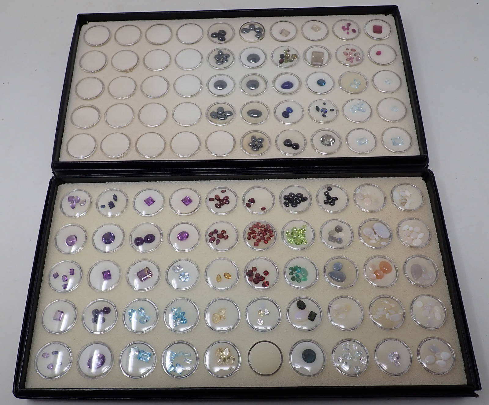 Misc Gemstones Auction