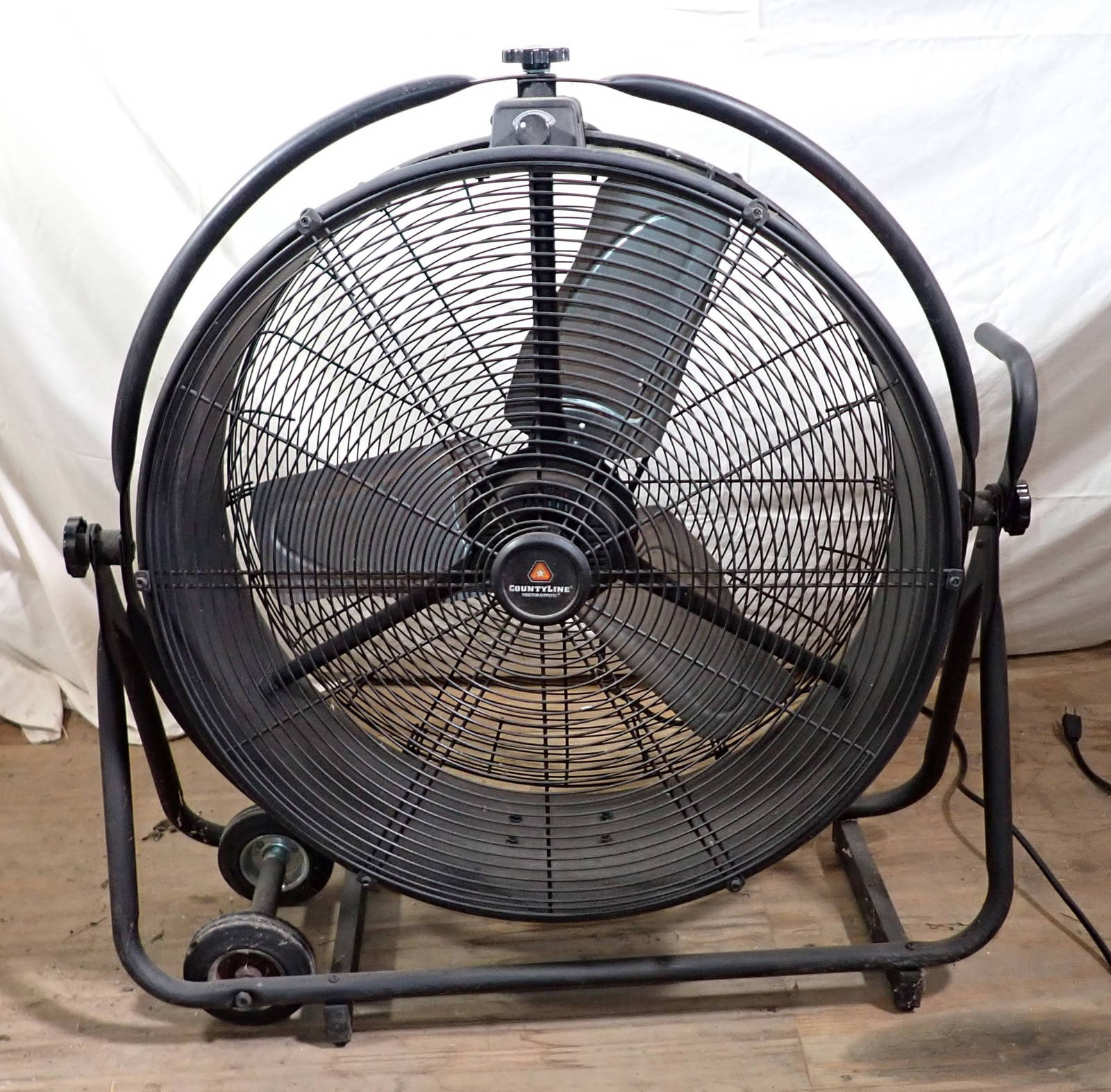 Countyline 24" Portable Barrel Fan Auction