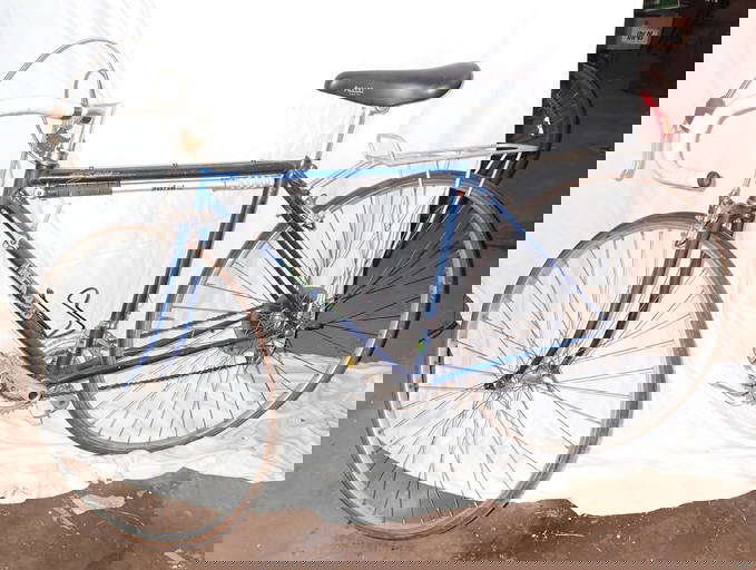 Trek 420 Touring Road Bike