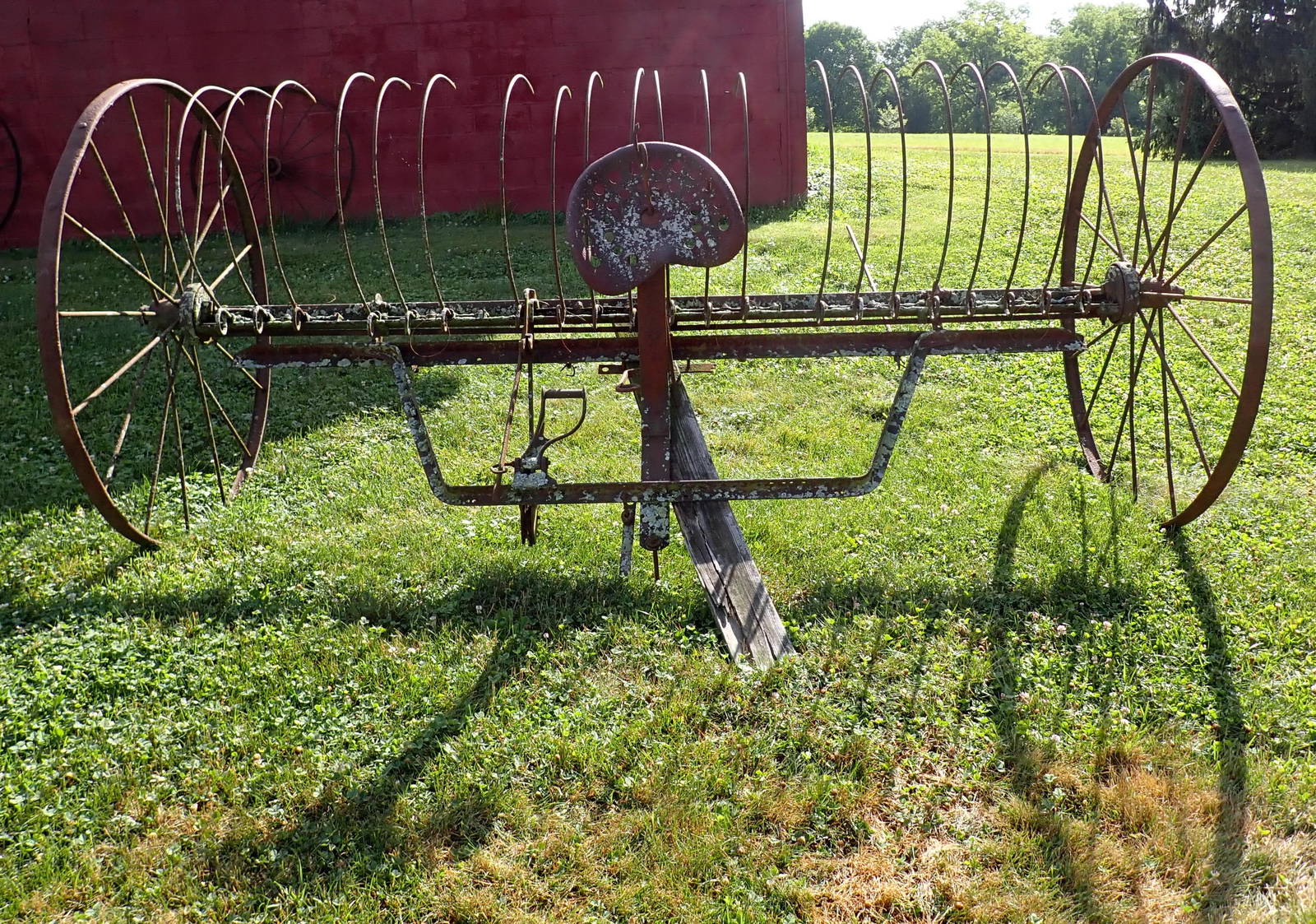 Antique Horse Drawn Hay Rake Auction