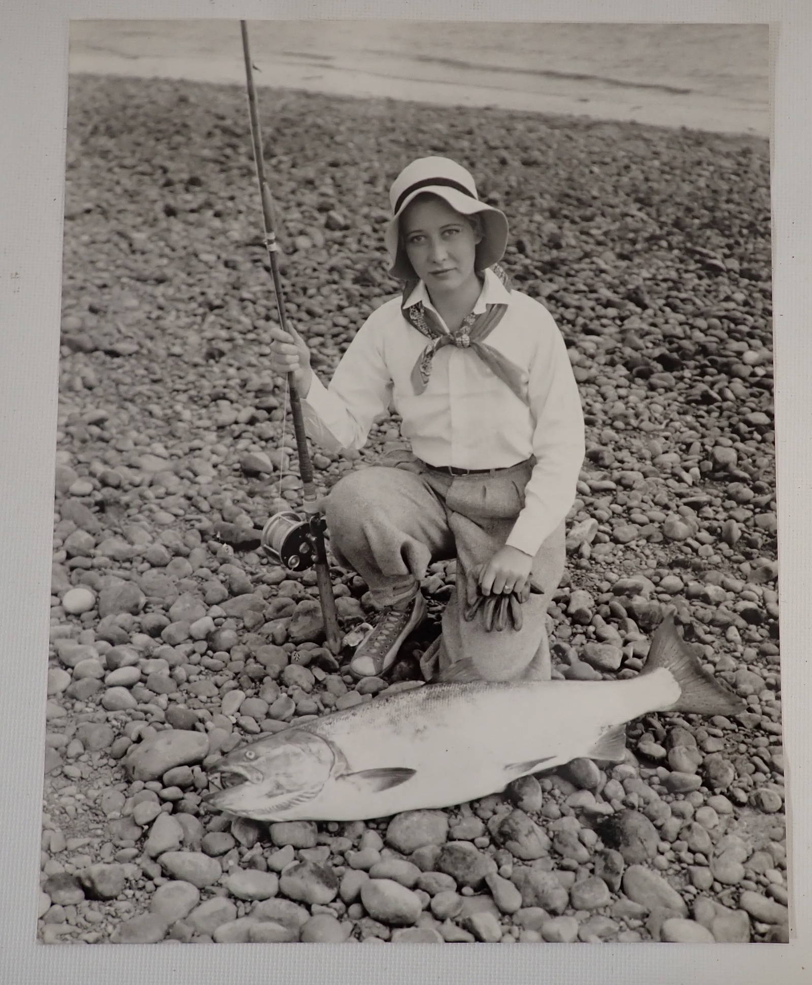 Fishing & Misc Photos Erte ?? Auction