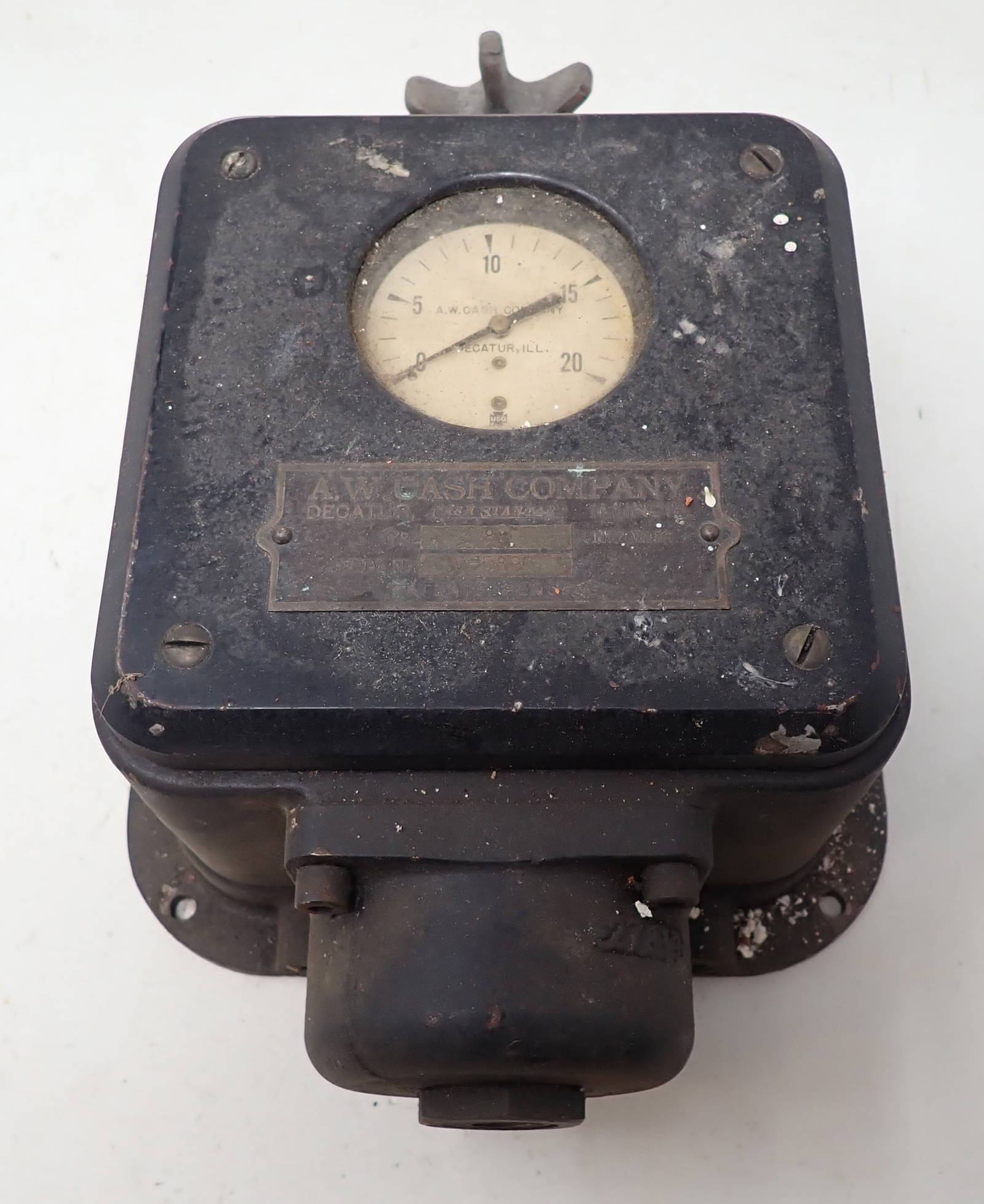 A.w. Cash Controller Auction