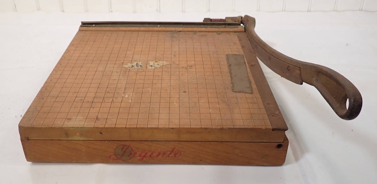 Ingento Paper Cutter Auction