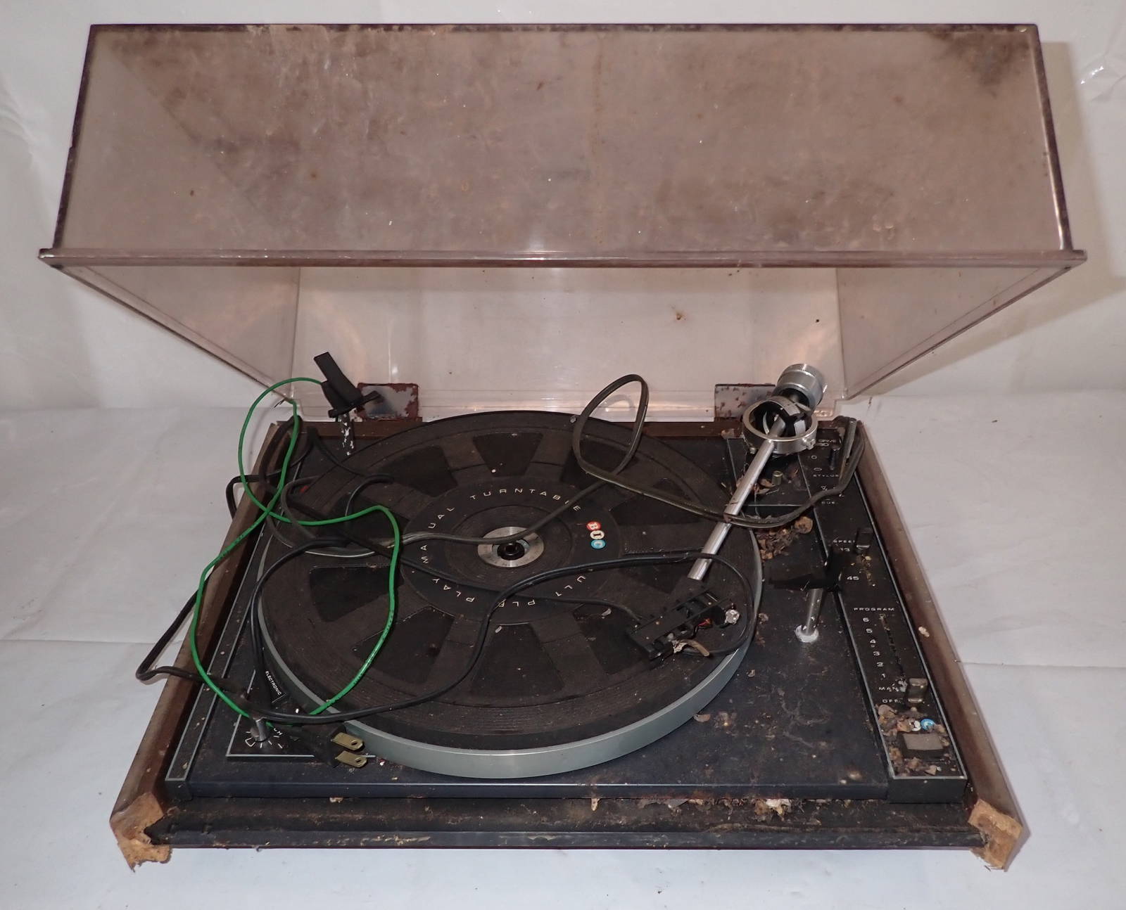 Bic Turntable As Is Auction
