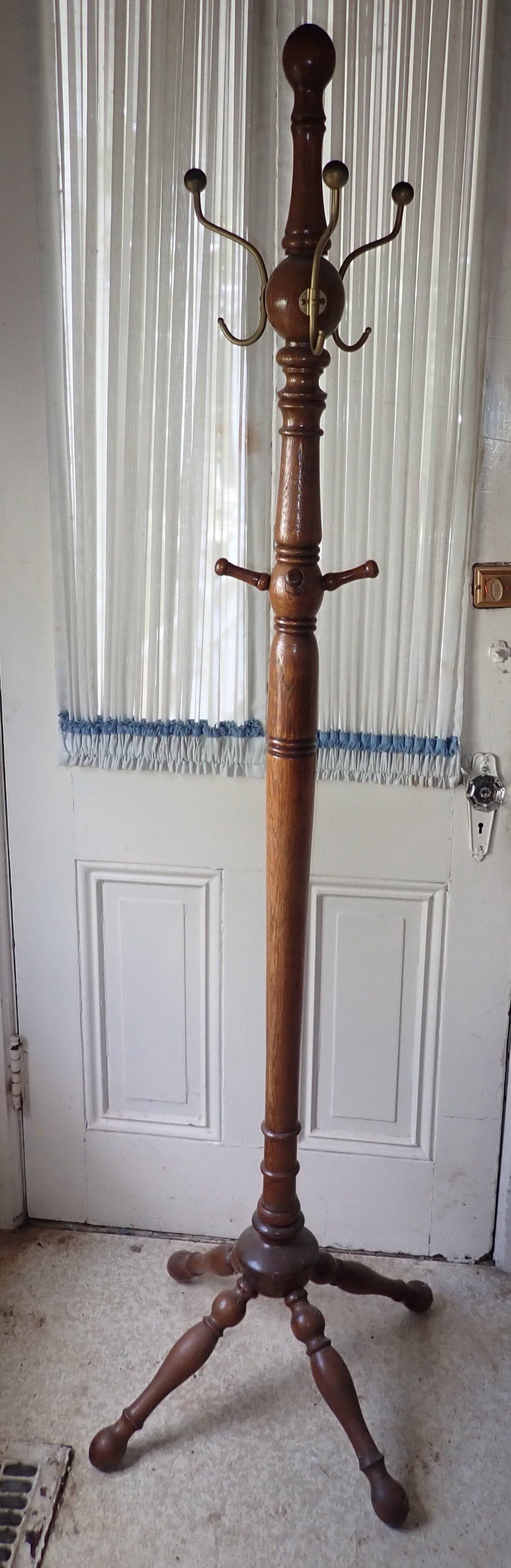 Oak Clothes Tree Auction