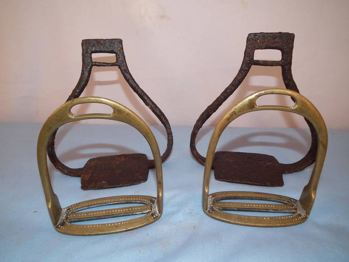 2 Pair Civil War Stirrups