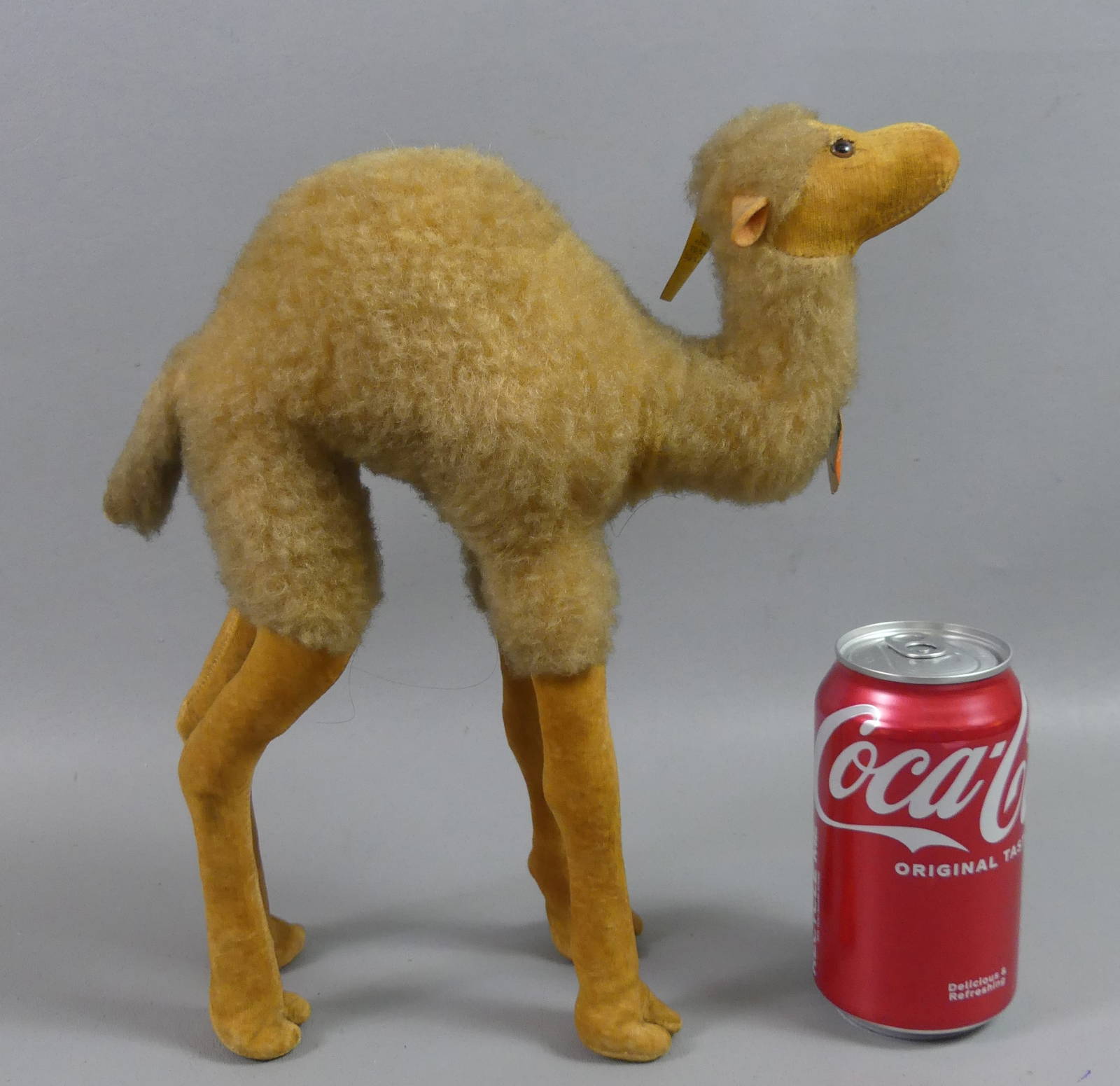 Old Steiff Camel Auction