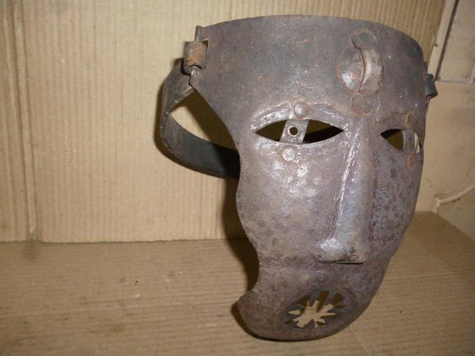 BRANK SCOLDS BRIDLE SHAME HUMILIATION TORTURE IRON MASK - Feb 11, 2021 ...