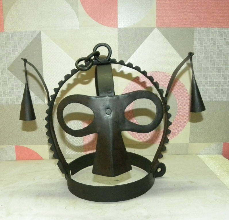 Brank Scolds Bridle Shame Mask Humiliation Bells Both Sides Auction