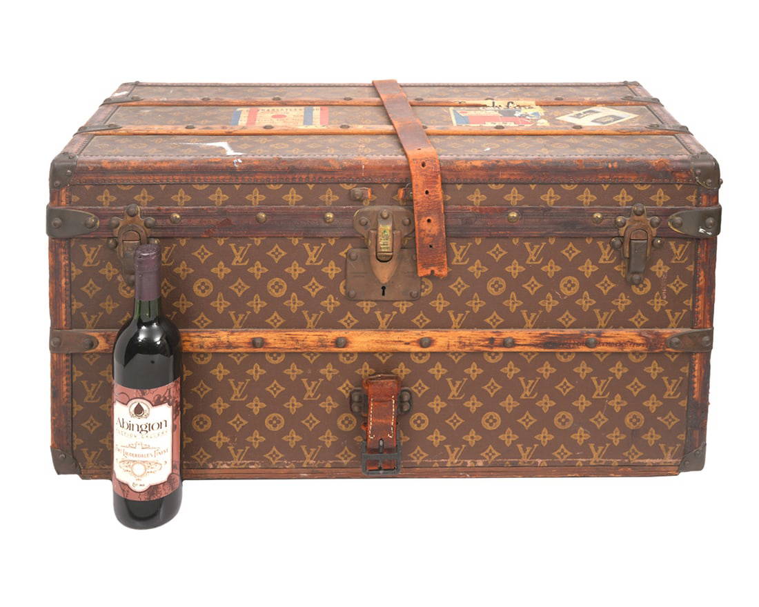 Paper Trunks & Chests for Sale at Auction