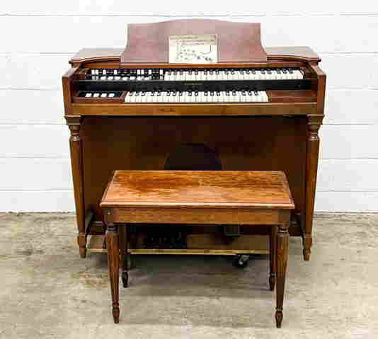 Musical Instrument Auctions