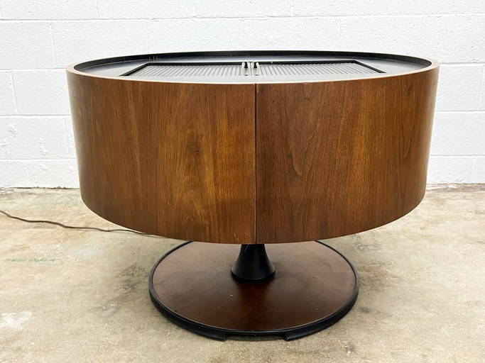 Electrohome Stereo Console W/ Turntable