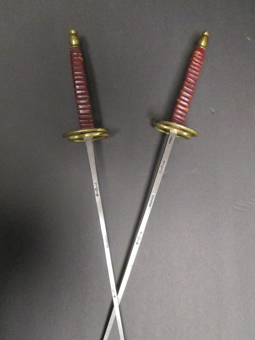 Pair of Vintage Solingen German Fencing Swords - Oct 27, 2020 | Willow ...