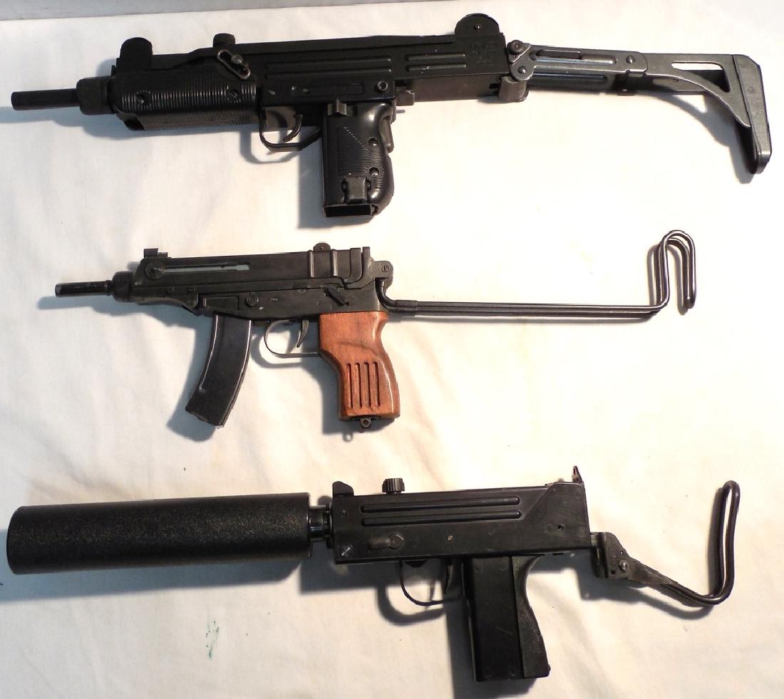 3 Prop Guns; 1-IMI MP UZI 9mm replica - Jul 13, 2019 | Rentzel's ...