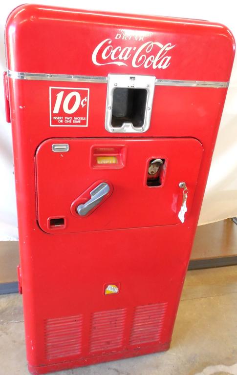 Coca Cola 10c A Bottle Vending Machine