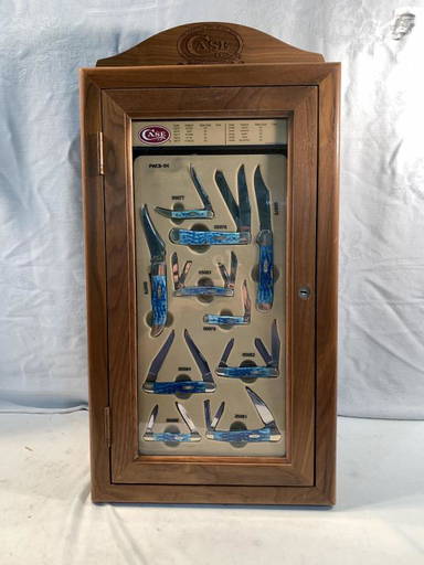 Wooden Case Knife Display