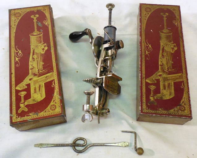 Moldacot Sewing Machine #120976