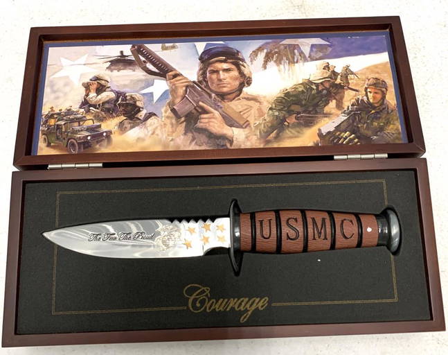 Usmc Knife In Case Bradford Exchange Nib