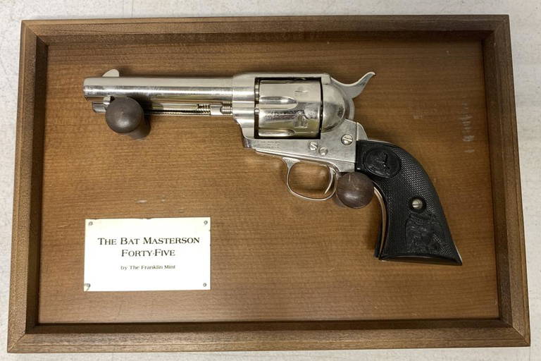 Non Fire-able Replica, Bat Masterson Forty-Five Gun - Dec 10, 2022 ...