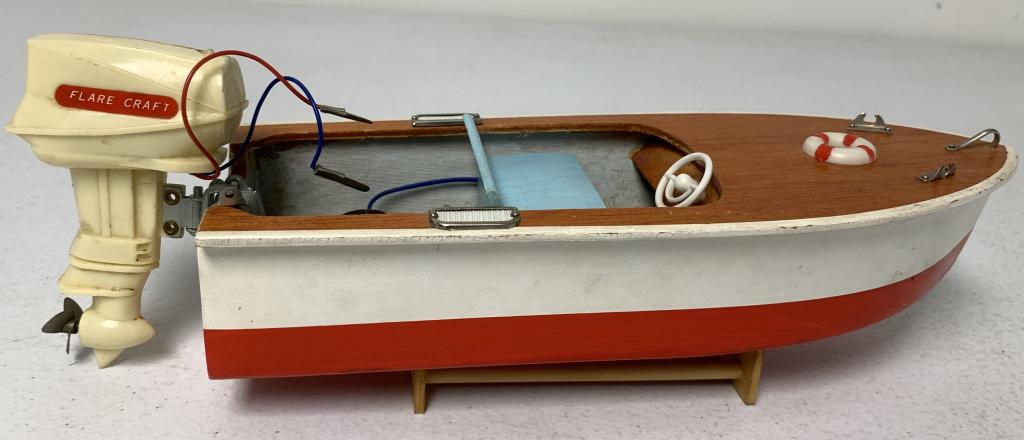 Flarecraft Battery Operated Wooden Boat - Dec 17, 2022 | Rentzel's ...