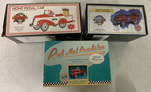 Dexton Classic Pedal Car, Burgundy Roadster: