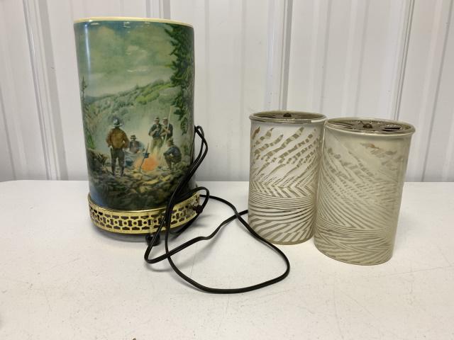 Goodman Motion Lamp With 2 Extra Filter Screens Auction