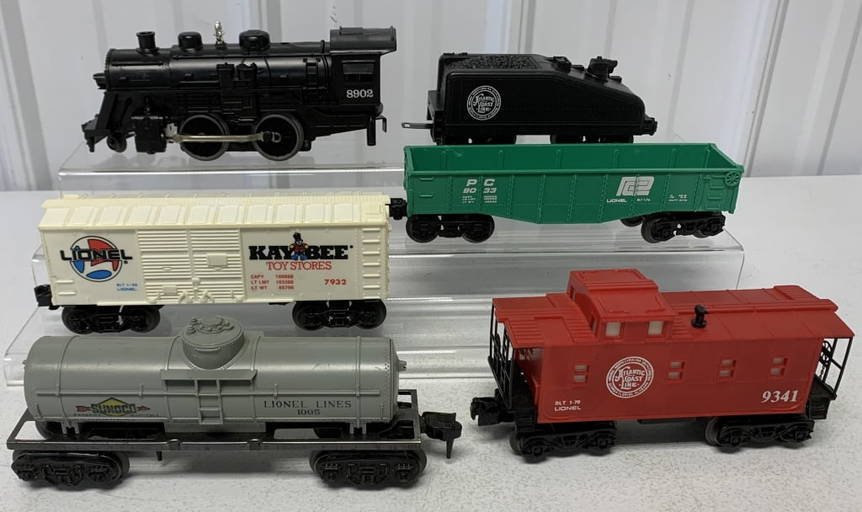 Lot Of 6 Lionel Trains, Engine, Tender, Others