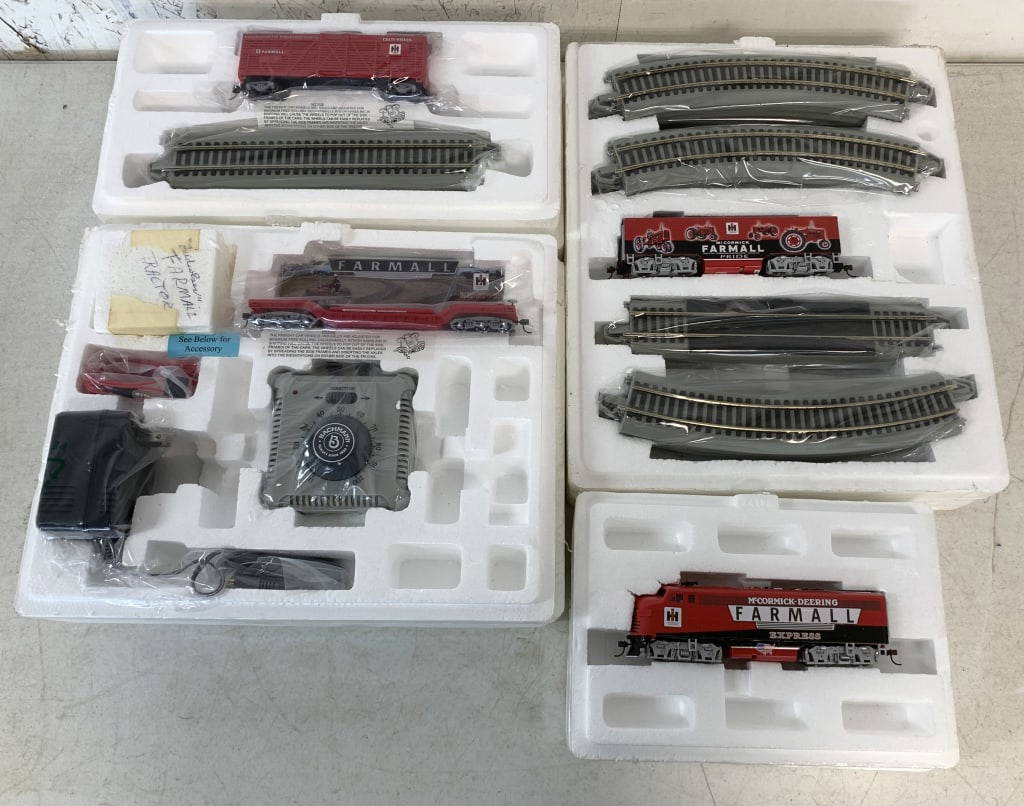 Hawthorne Village Farmall Ho Train Set Auction