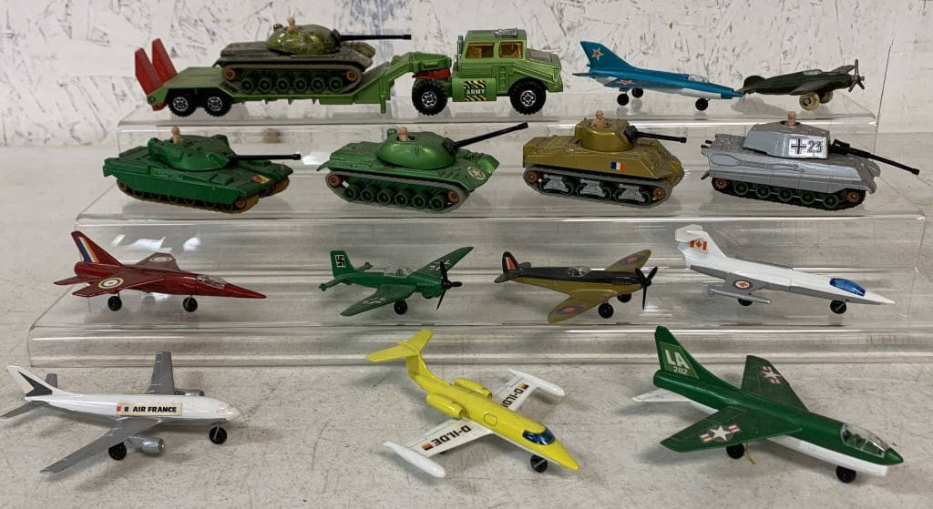 14 Matchbox Tanks, Airplanes, Battle Kings,other Auction
