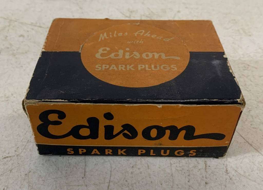 Full Box Of Edison 4 Spark Plugs Auction