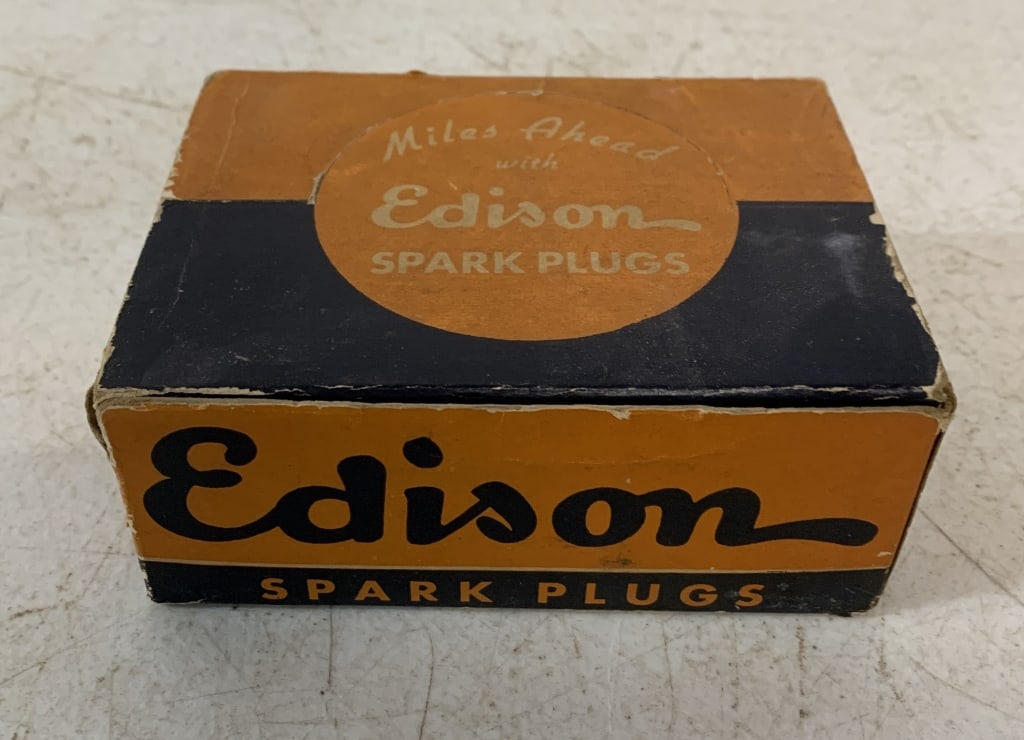 Full Box Of Edison 4 Spark Plugs Auction