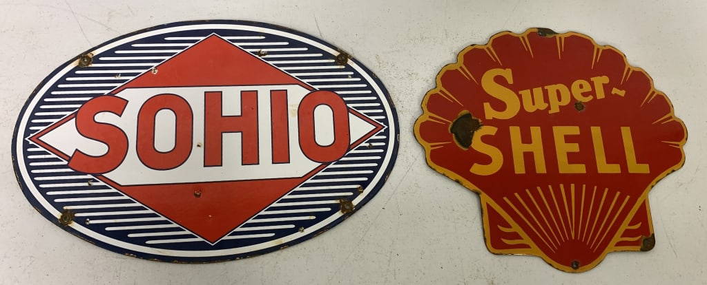 Super Shell And Sohio Signs Auction
