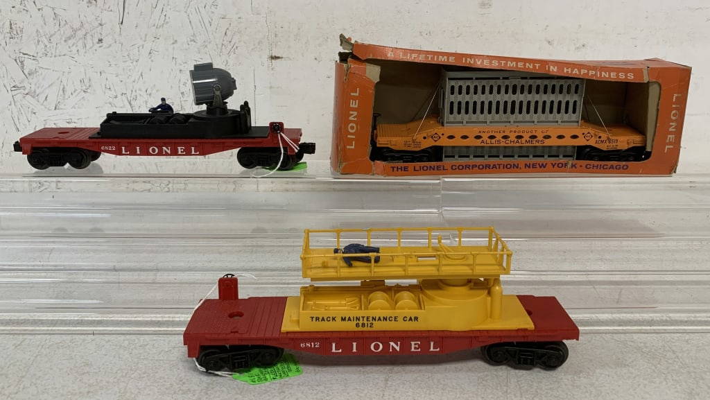 3 Lionel Pcs-searchlight/maintenance/ac Car Auction